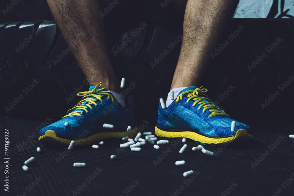 Doping anabolic pills bodybuilder bodybuilding muscles body builder ...