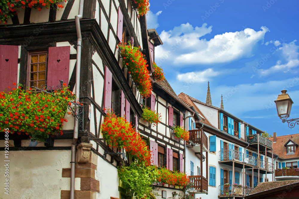 Obernai. Maison typique alsacienne à colombages. Alsace, Bas Rhin Stock ...