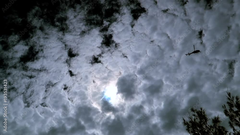 Vidéo Stock An Oblique/Canted Angle, First Person View looking skyward ...