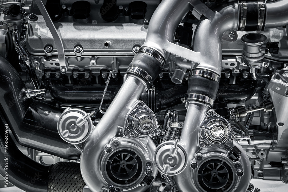 mechanics car engine foto de Stock | Adobe Stock