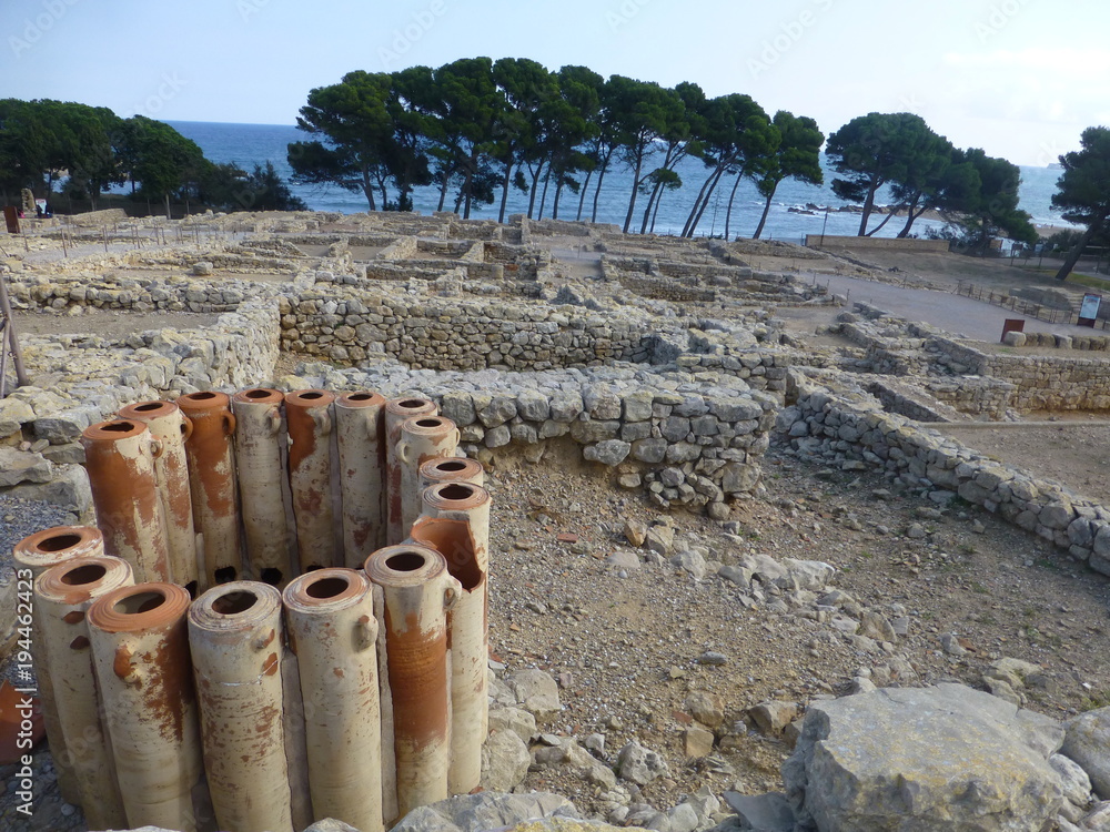 Yacimiento de Empúries (L'Escala) en Cataluña,España. El único ...