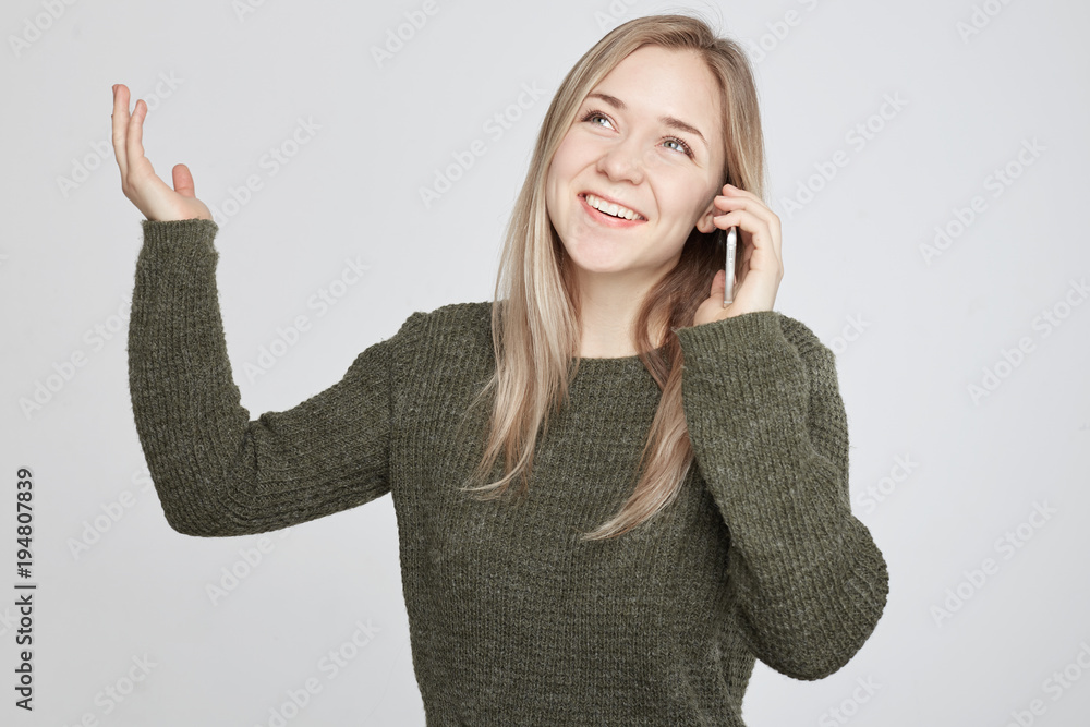 Human face expression and emotions. Cropped shot of surprised blonde ...