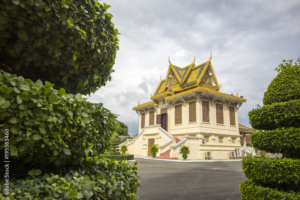 Photo & Art Print Tourism Khmer style roof architecture in Royal Palace ...