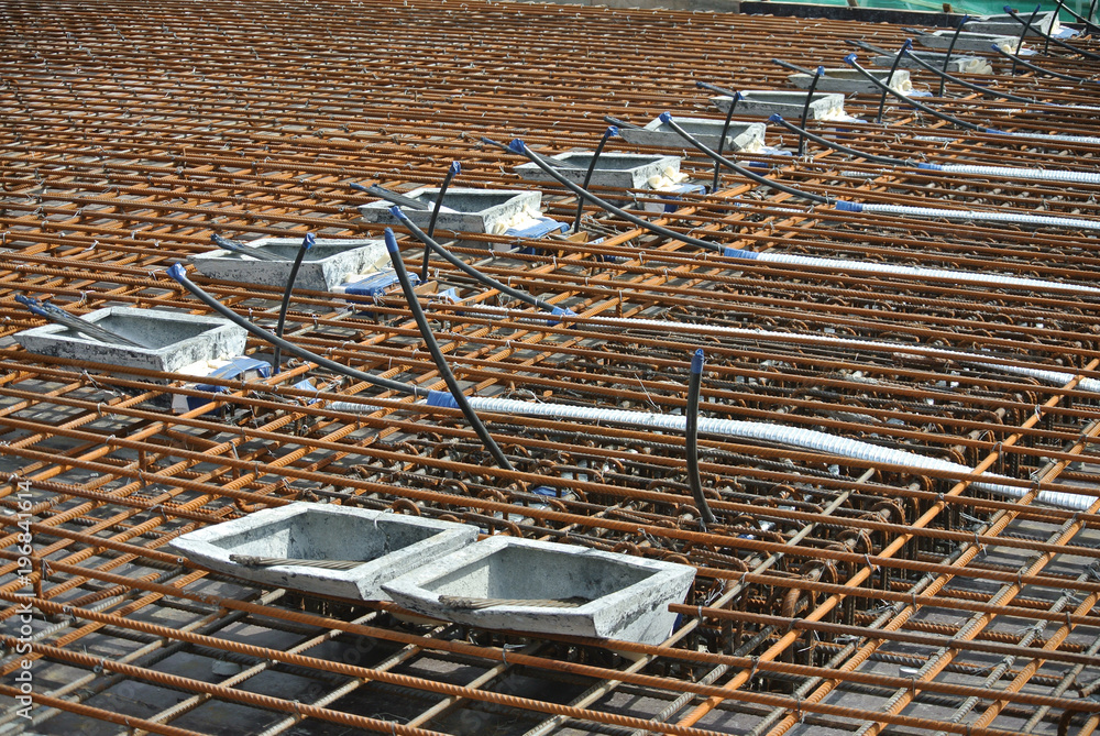 Pre-stress cable and tendons in lay in between floor slab reinforcement ...