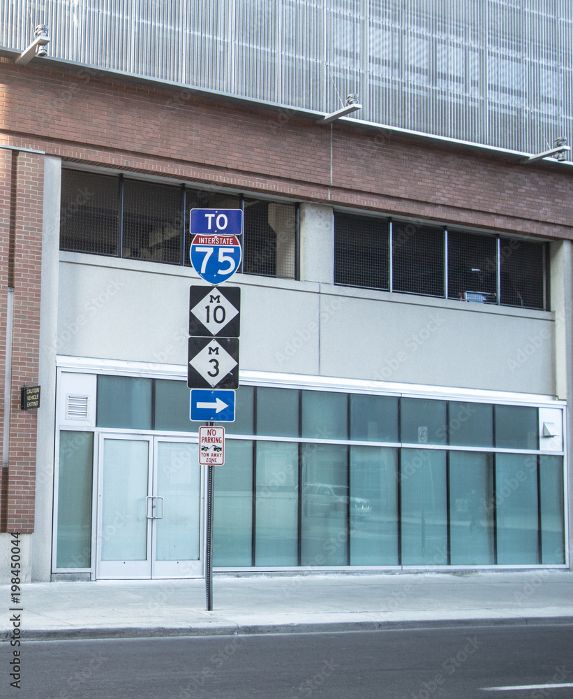 Interstate 75 Sign. Directional sign for Interstate 75 in downtown ...