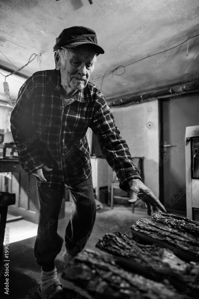 Handsome 80 plus year old senior man portrait. Black and white full ...