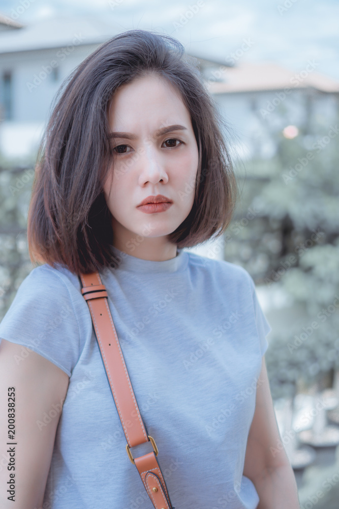 Portrait cheerful beautiful woman: Attractive woman has nice smile ...