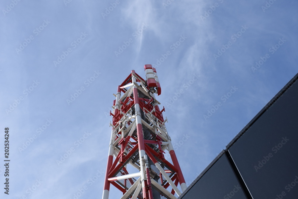 Mast, Sendemast, Gittermast, Antenne, Sendeantenne, UHF, VHF, DVB-T2 ...