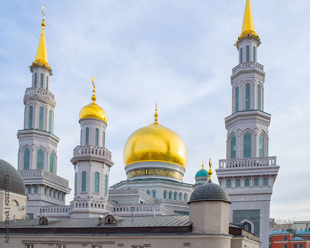 Golden domes of Moscow Cathedral Mosque, Muslim religious landmark of ...