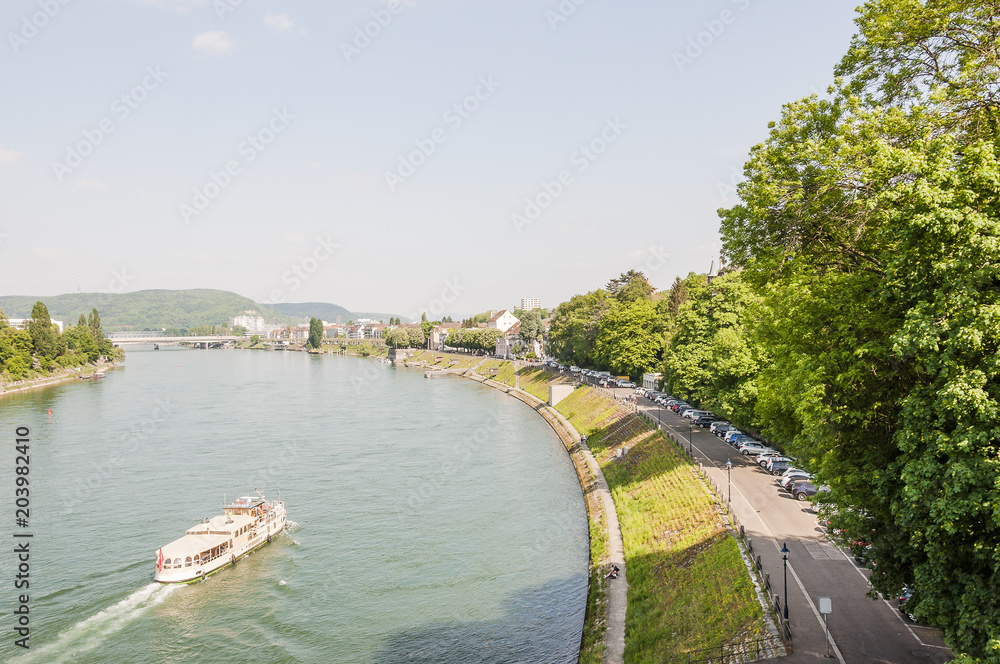 Basel, Rhein, Rheinufer, Schifffahrt, Grossbasel, Altstadt, St. Alban ...