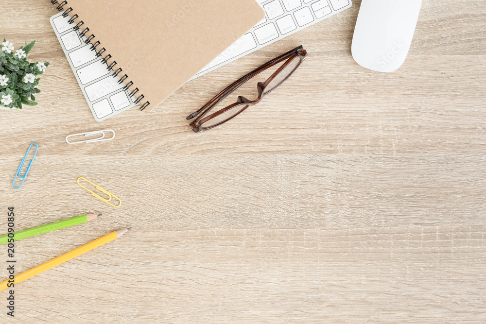 Flat lay photo of office desk with mouse and keyboard ,Top view ...