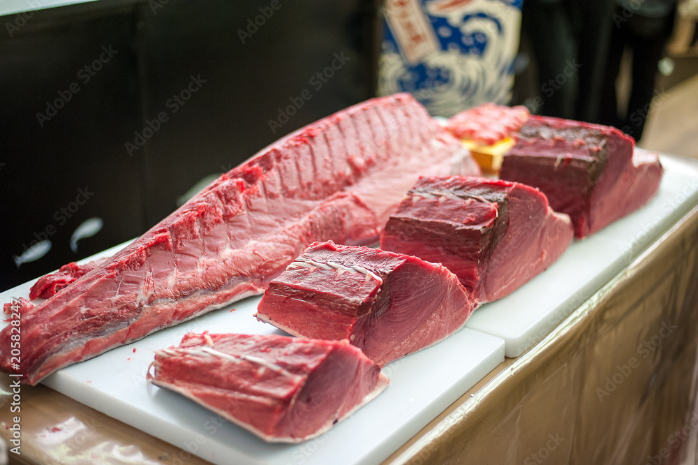 Stockfoto Piece of huge tuna from Blue Fin Tuna Cutting Ceremony - The ...