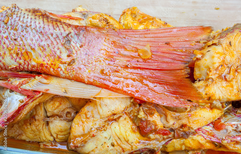 cari de poisson rouge à la créole, île de la Réunion Stock Photo ...