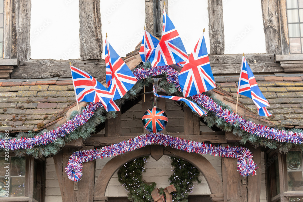 Royal Family British Christmas decorations with old oak beams Union ...