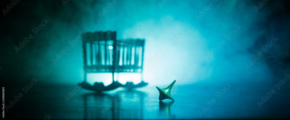 Totem spinning top spinning, wobbling and stopping. Spinning top on ...