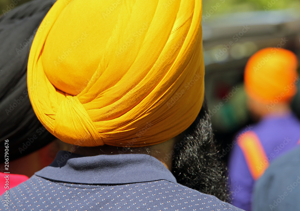 Sikh man with turbant called Dumalla during a religious celebrat Stock ...