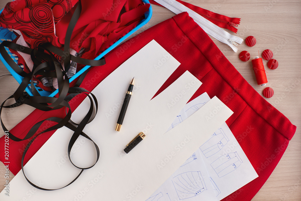 Sew a red skirt. Sew clothes for women of red fabric. Straight skirt ...