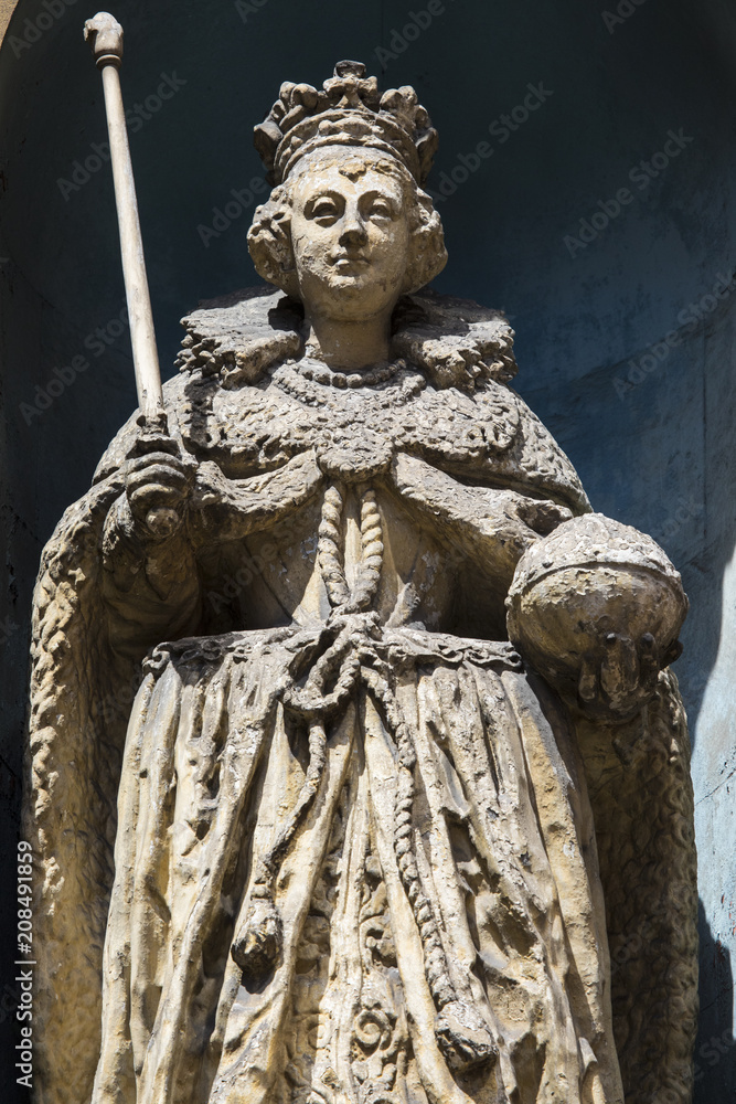 Queen Elizabeth I Statue on Fleet Street in London Stock Photo | Adobe ...