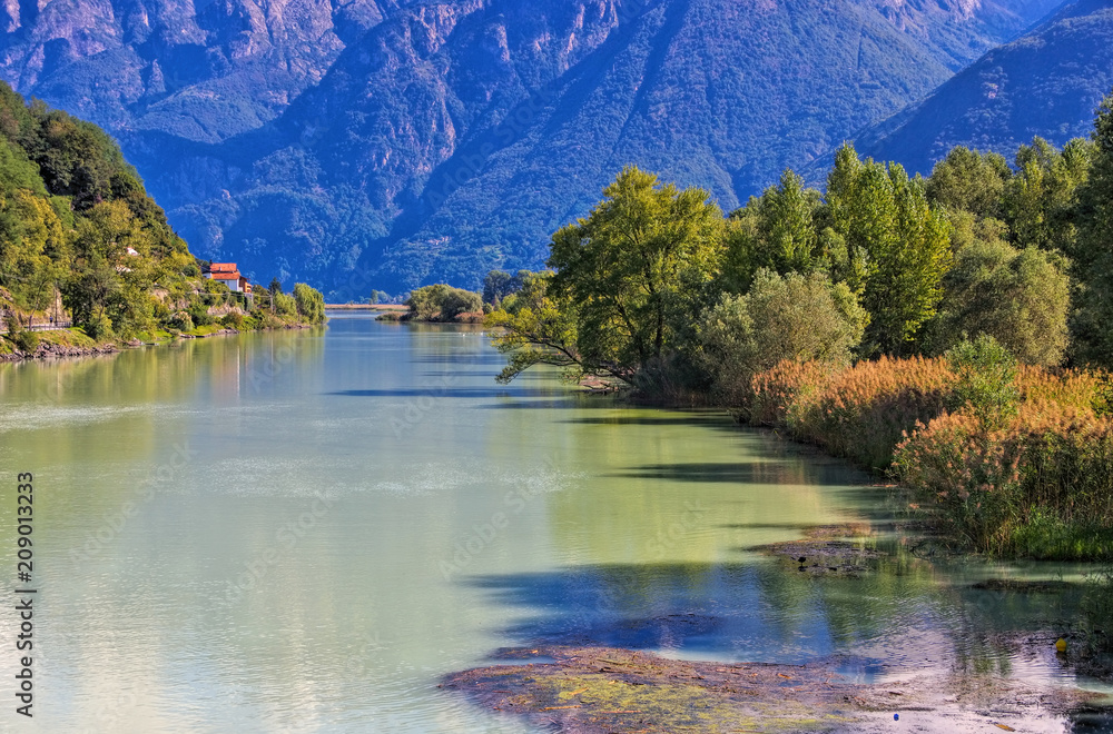 Comer See Kanal zum Lago di Mezzola in Italien - Lake Como canal to ...