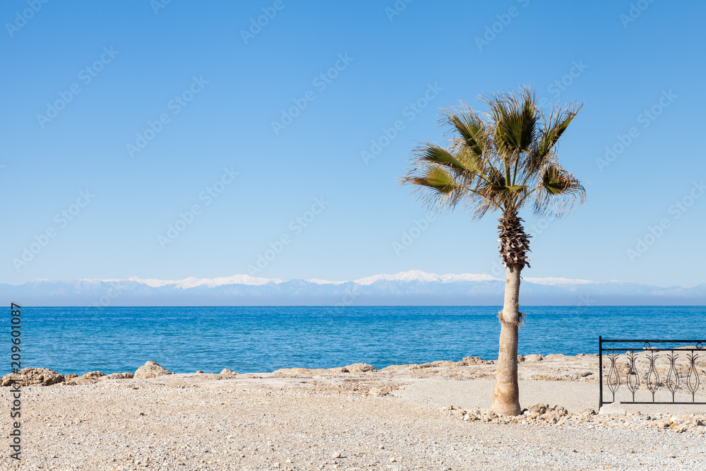 Foto de Side Waterfront. The view looking out towards the Mediterranean ...