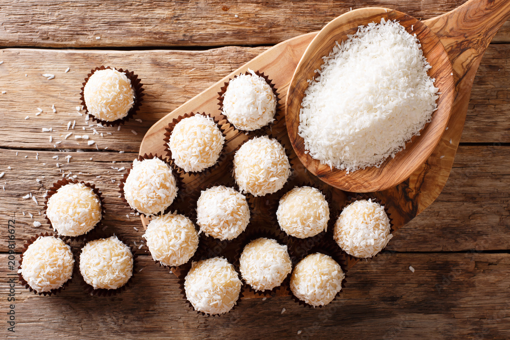 Brazilian Coconut Kisses (Beijinhos de Coco) condensed milk and coconut ...