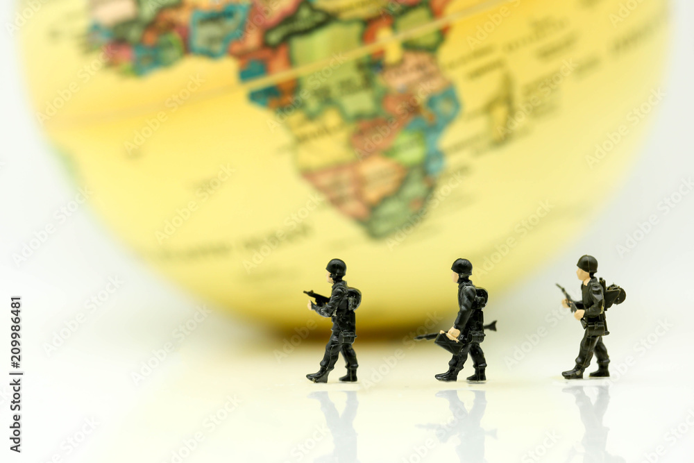Miniature people : soldiers team with world map,War, army, military ...