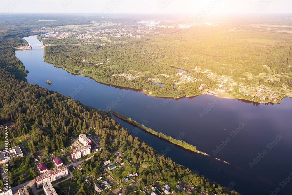 Foto de Bird's-eye view of the Svir river, from Ladoga to Onega lake ...