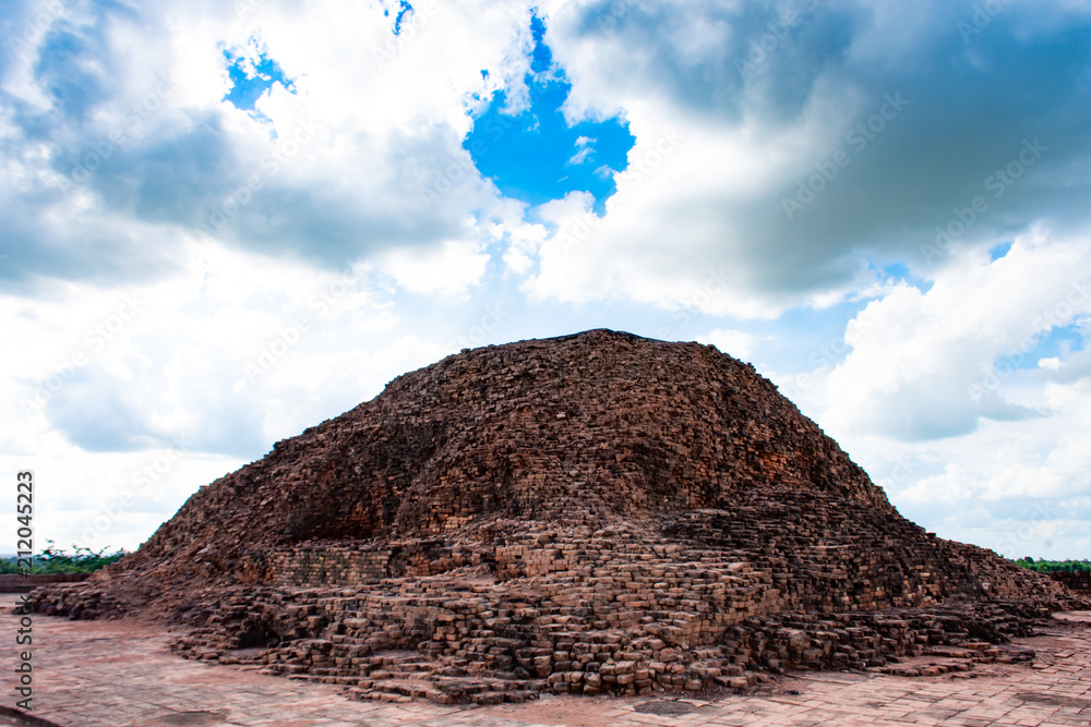 The Pyramid remains in Thailand made of laterite bricks at Kao klang ...