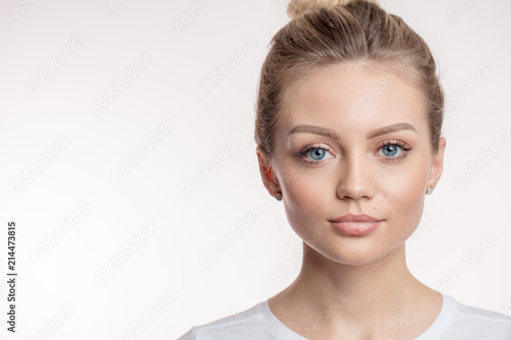 good-looking lady with beautiful makeup. healthy skin.people concept ...