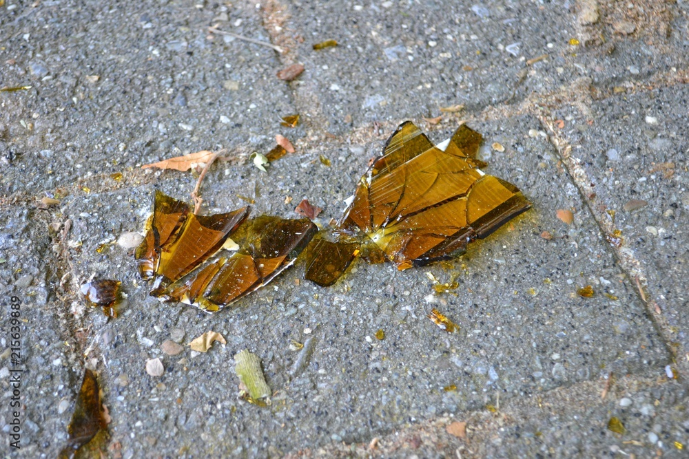 Cracked Glass Beer