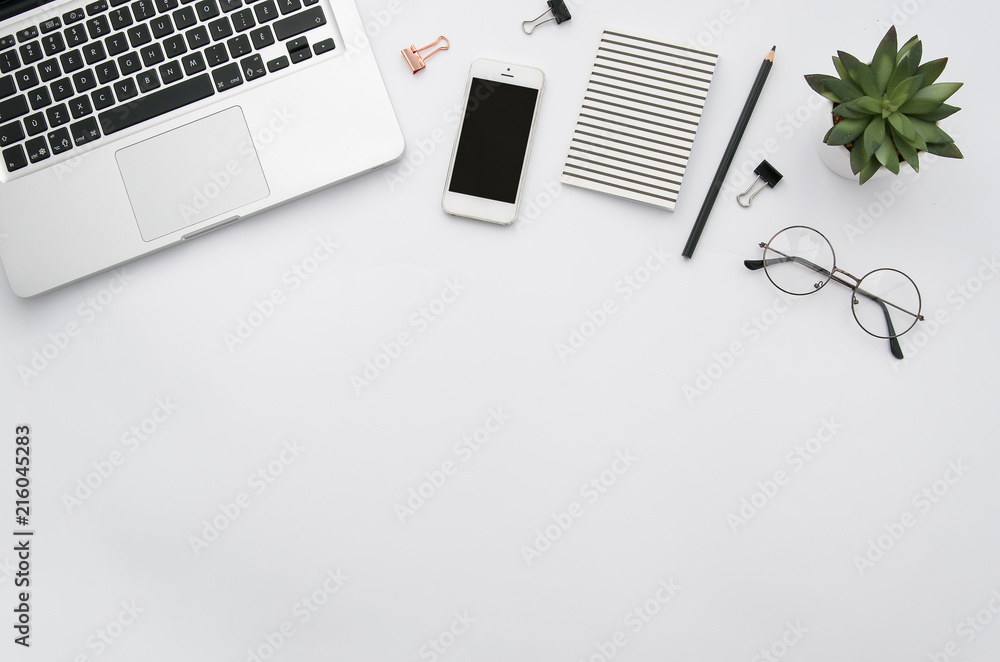 Flat lay mockup photo of office desk with laptop, smartphone ...