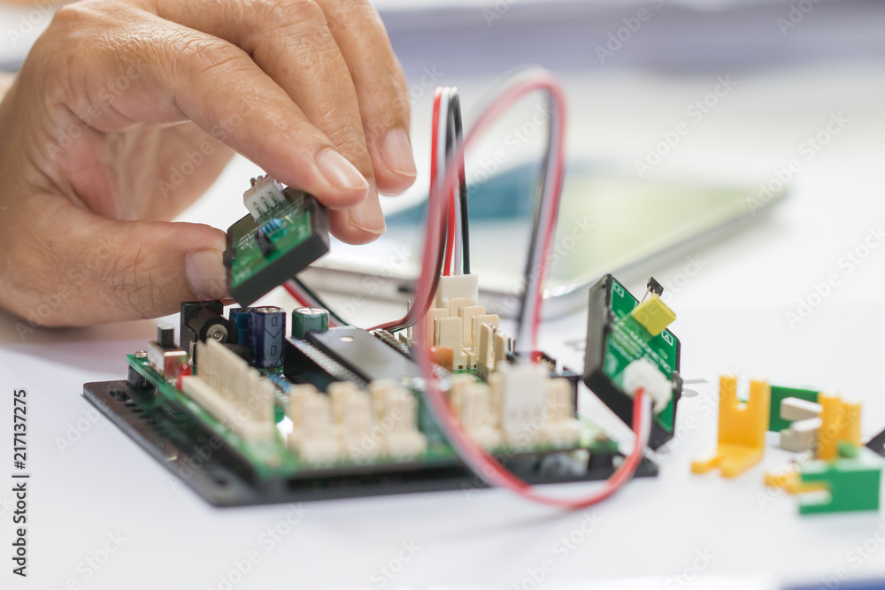 STEM Education for Learning, Electronic board for be program by ...