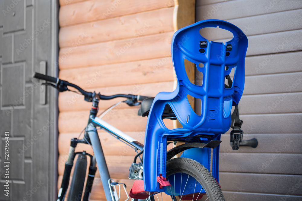 Bike with children carrying seat attached. Cycle with kids ...