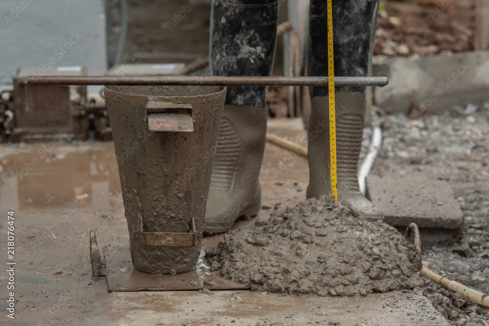 Concrete slump test,concrete density test in construction site Stock ...