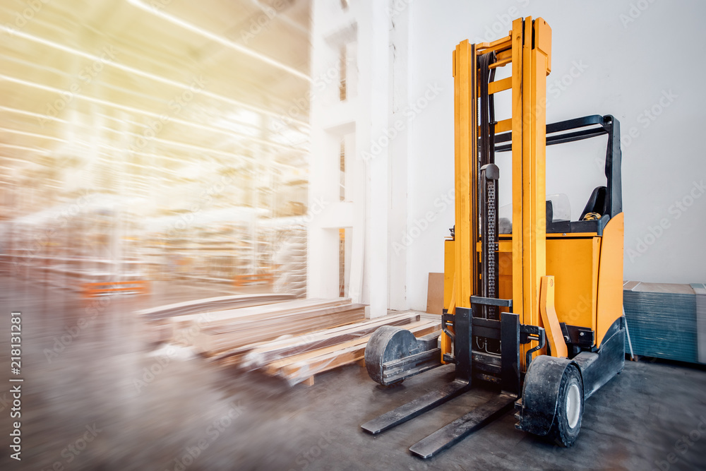 Warehouse industrial premises for storing materials and wood, there is ...