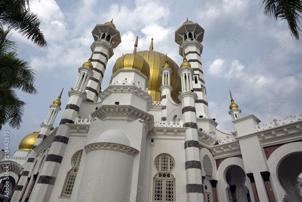 Masjid Ubudiah at Bukit Chandan in Kuala Kangsar, Malaysia. - Masjid ...