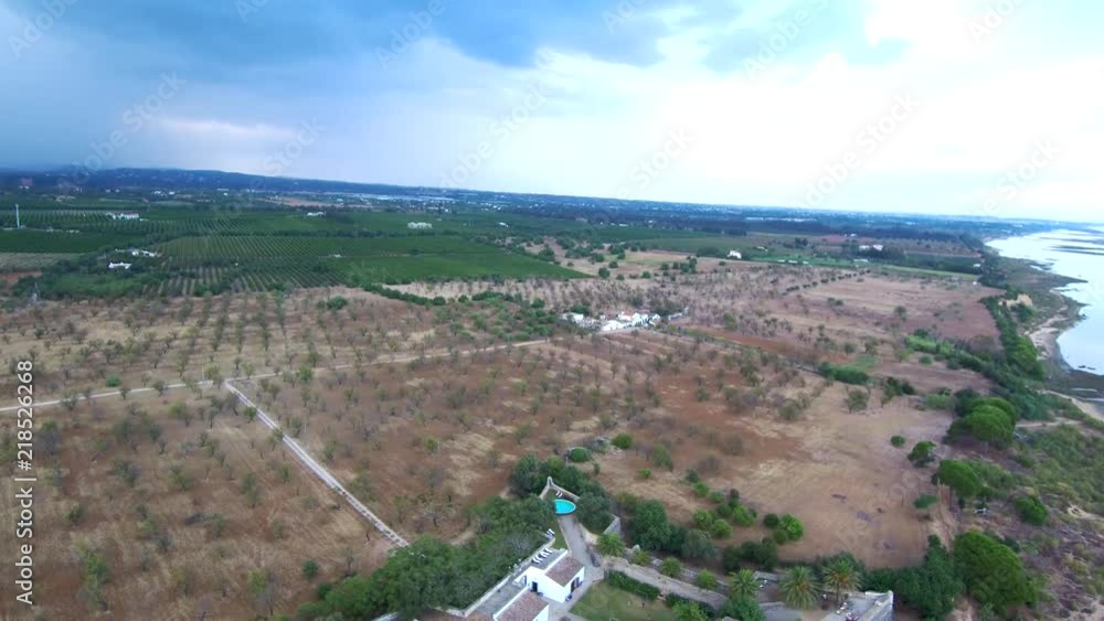 Drone en Algarve de Portugal. Playas de Tavira y Ria Formosa vídeo do ...