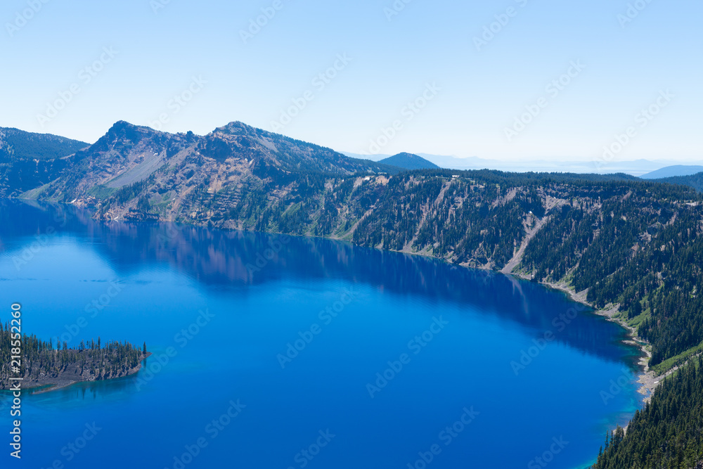 Crater lake in Oregon, the deepest lake in North America Stock Photo ...