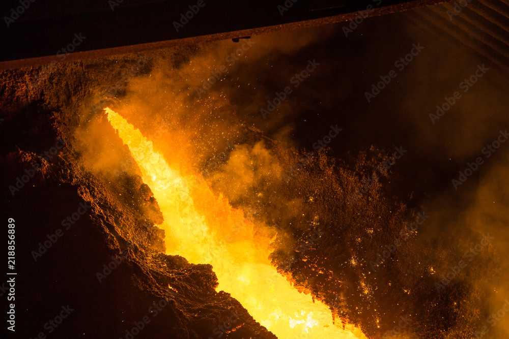 Foto de Tapping the Blast Furnace - liquid iron puring out of the ...