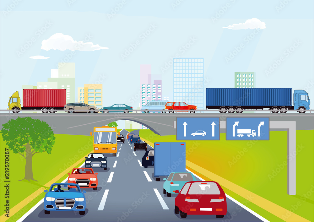 Verkehr auf der Autobahn mit Personenwagen und Lastwagen Stock ...