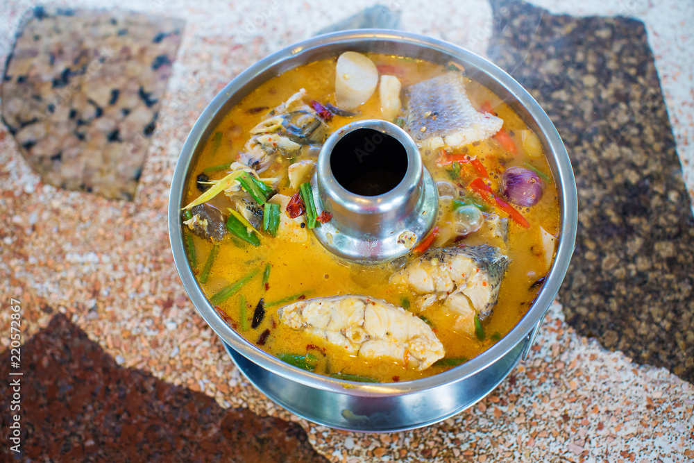 Tom Yum Seafood, shrimp, shell, fish and crab recommend Thai local food ...