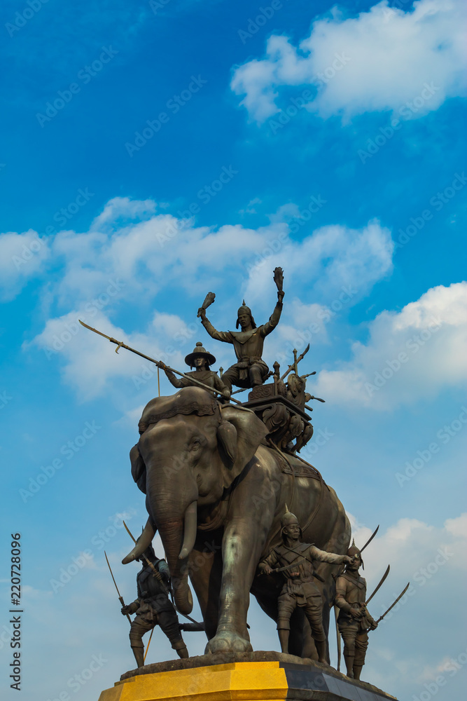 The monument of King Sri Suriyothai at Thung Makham Yong in Thailand ...
