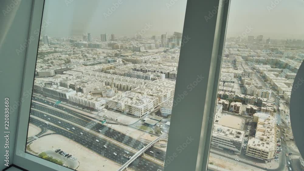 Panorama of the city of Dubai through the original and unusual designs ...