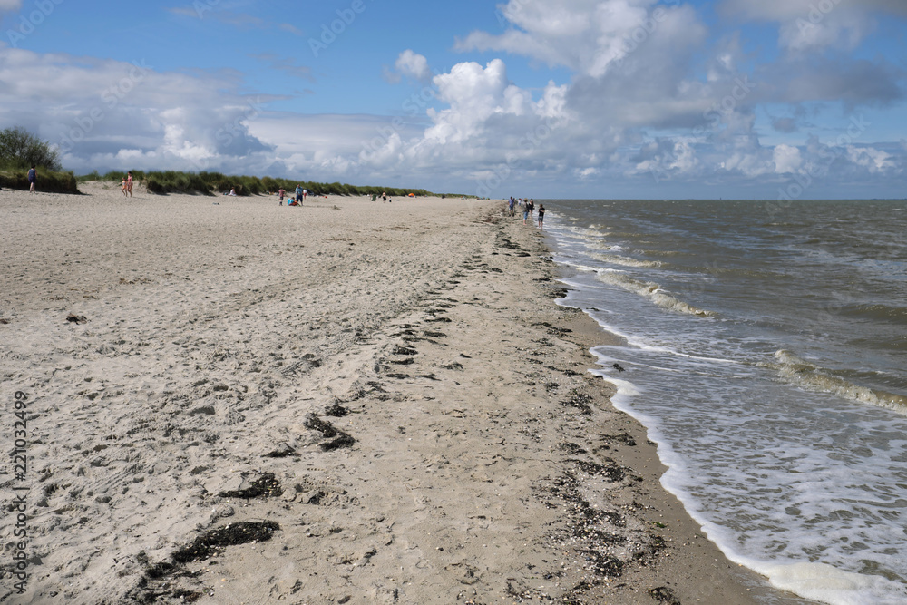 Strand bei Schillig an der Nordsee im Weltnaturerbe Nationalpark ...