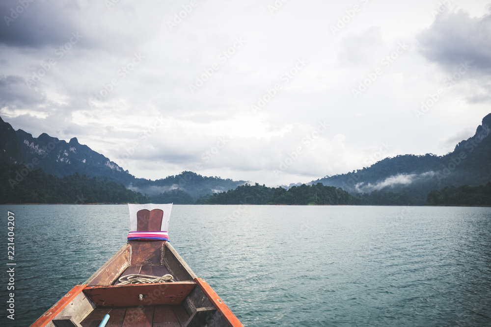 Boat tail to sail see scenic and unique landscape with floating houses ...