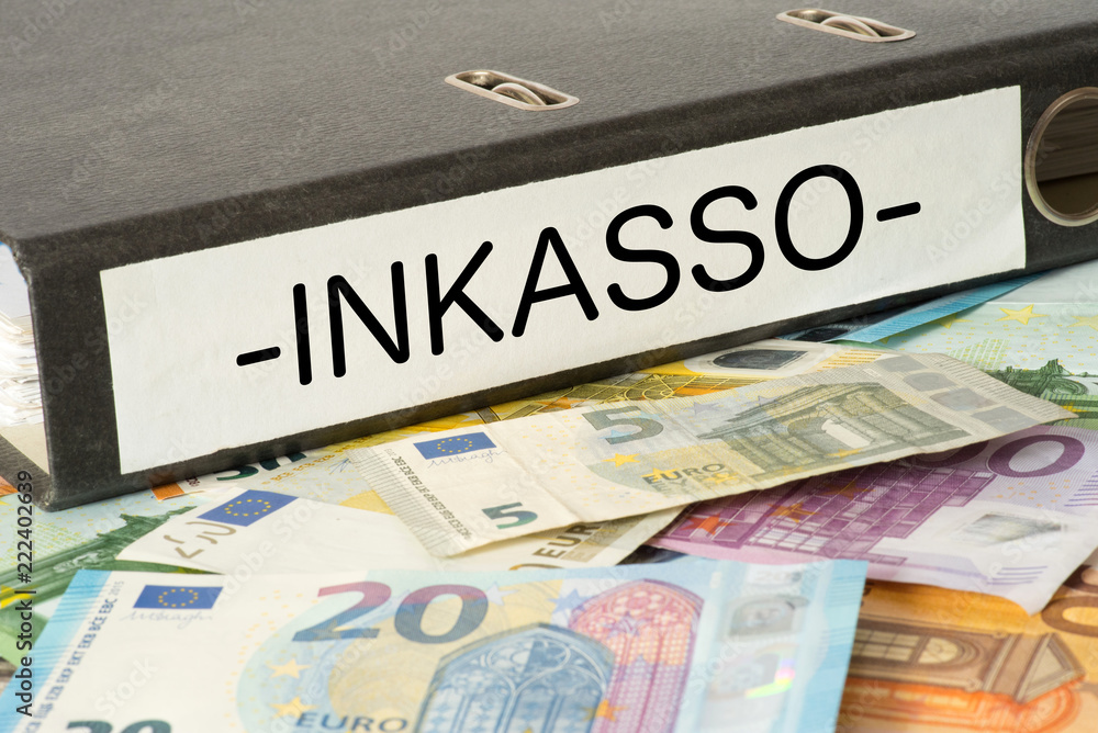 Euro Geldscheine und ein Aktenordner mit dem Aufdruck Inkasso Stock ...