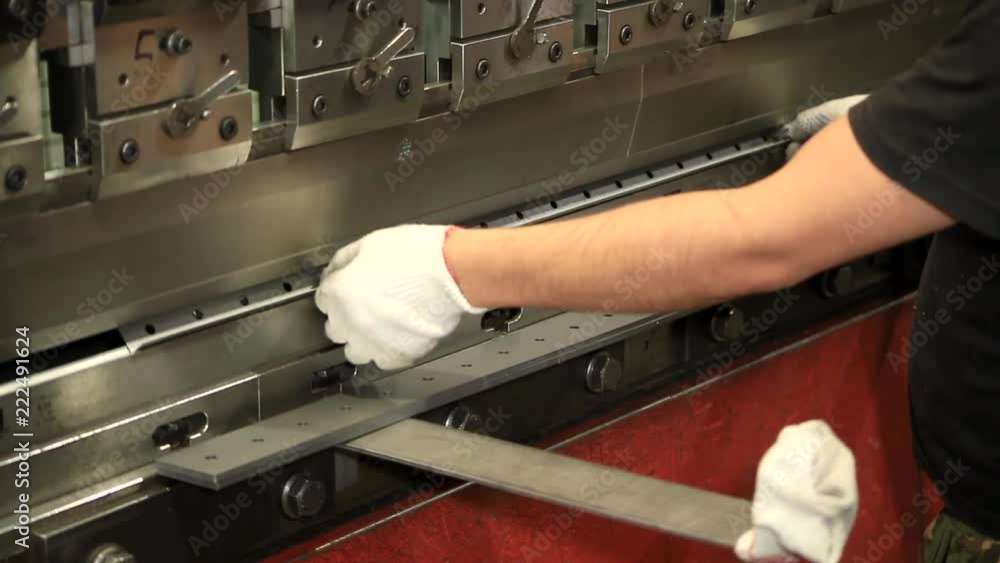 Work puts the item under the press. Creation of new parts under ...