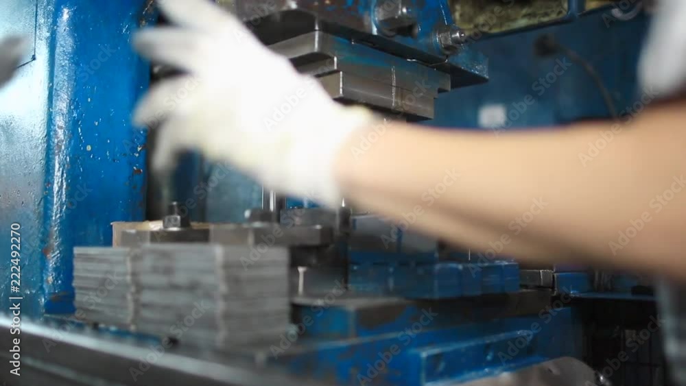 Video Stock Work puts the item under the press. Creation of new parts ...