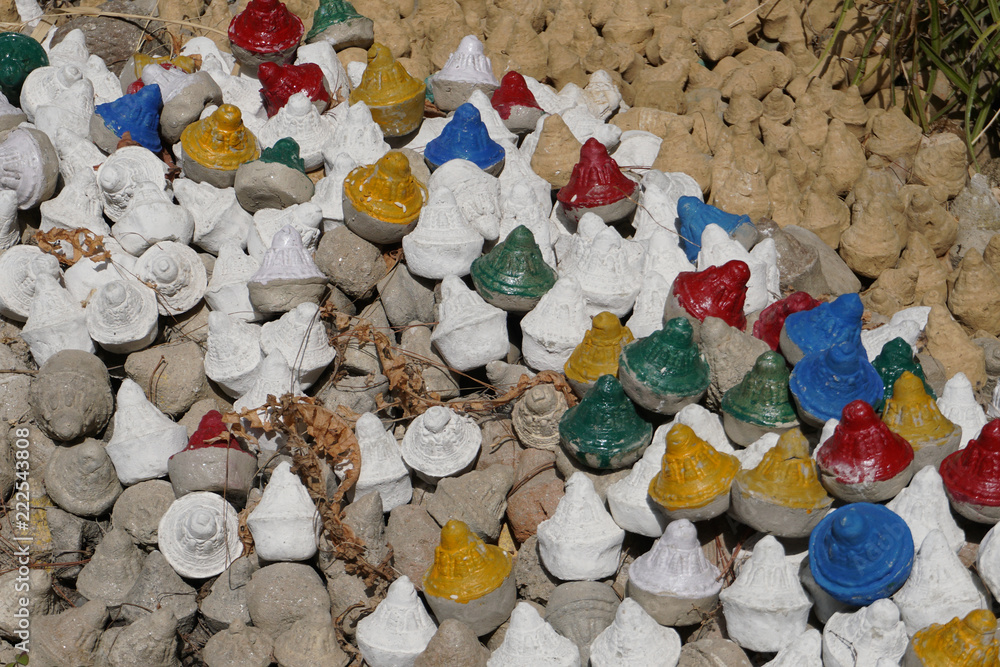 Tsha tsha relics at Burning Lake (Mebar Tsho), Bhutan foto de Stock ...