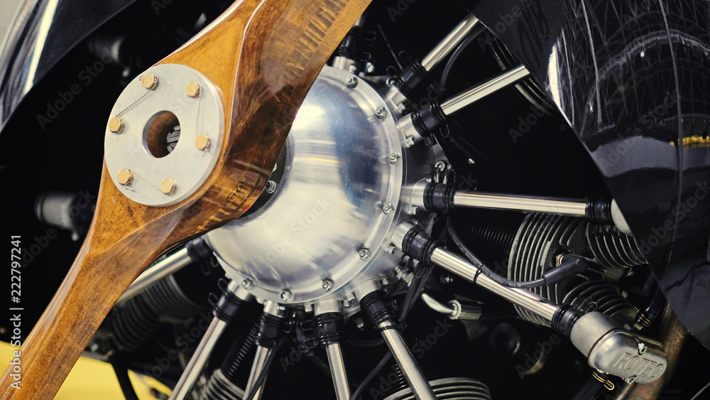 Foto de Vintage aircraft, aeronautics, close up, aviation, metal, wings ...